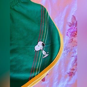 Forever 21 | Shorts | New Nwt Snoopy Peanuts Forever 2 Green Yellow ...